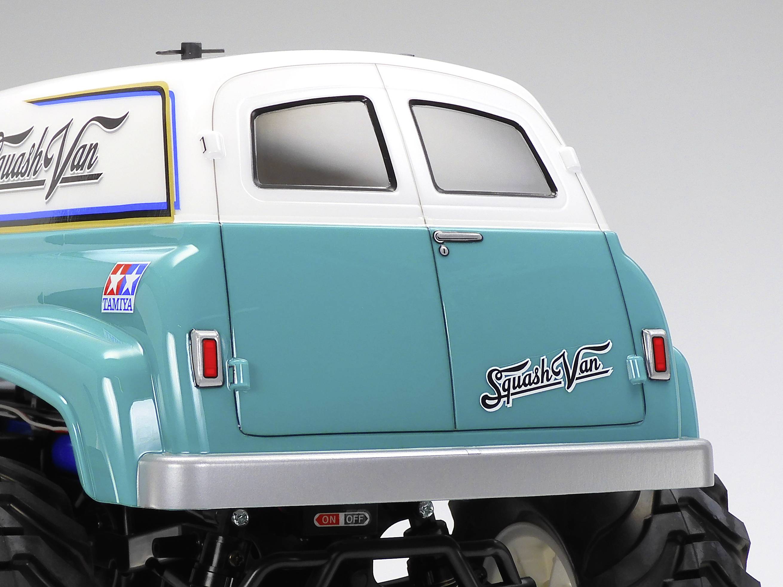 Tamiya Squash Van 1:10 Auto RC électrique Monstertruck 4 roues motrices ...