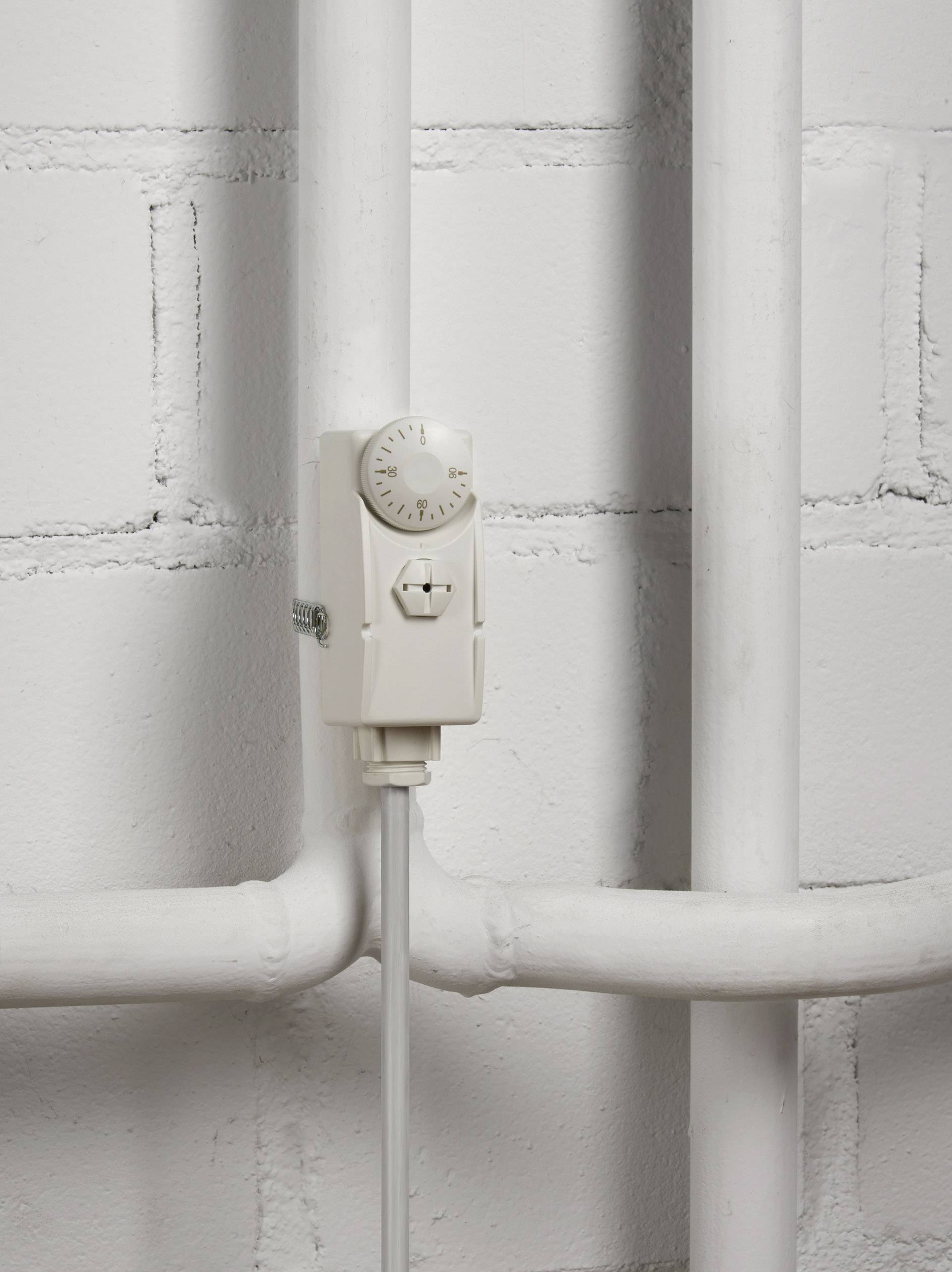 Thermostat de pose de tube Basetech GB-0/90A 0 à 90 °C | Conrad.fr