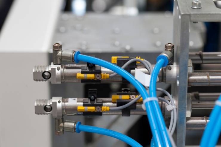 Die Funktionsweise der Pneumatik verstehen | Conrad